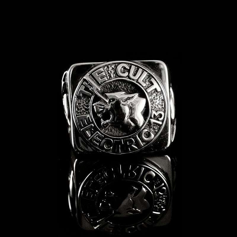 The Cult Ring Sonderanfertigung aus Silber